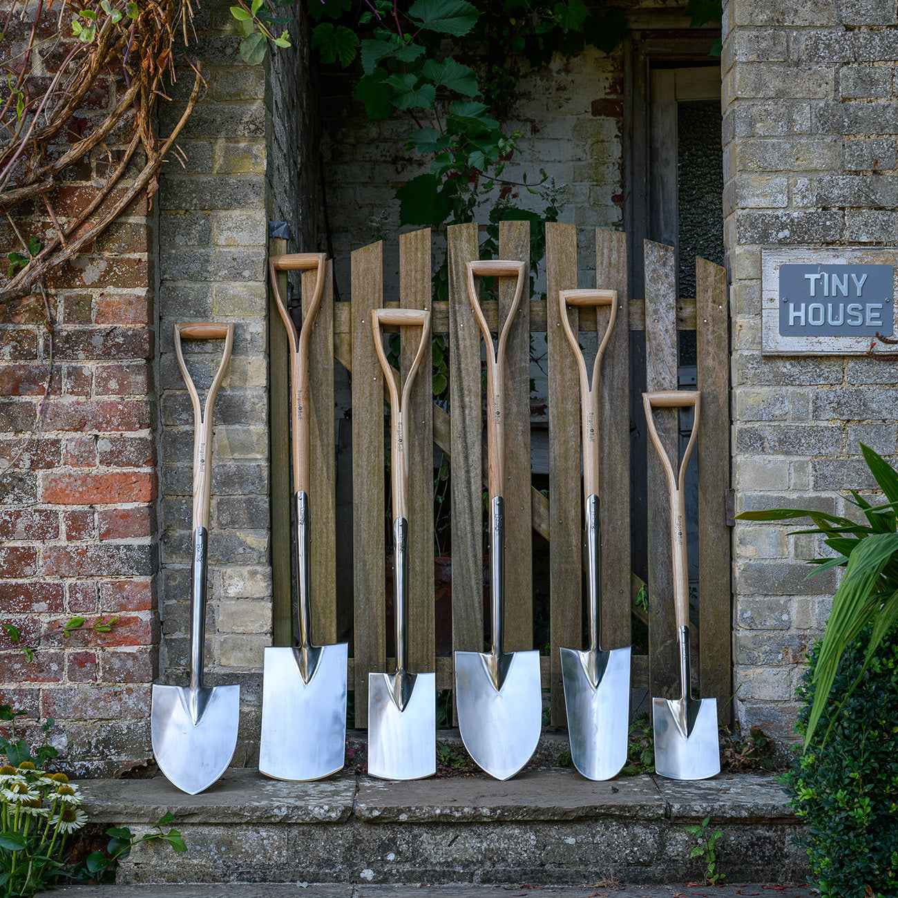 Small Digging Fork - RHS Endorsed | Burgon & Ball – Burgon and Ball