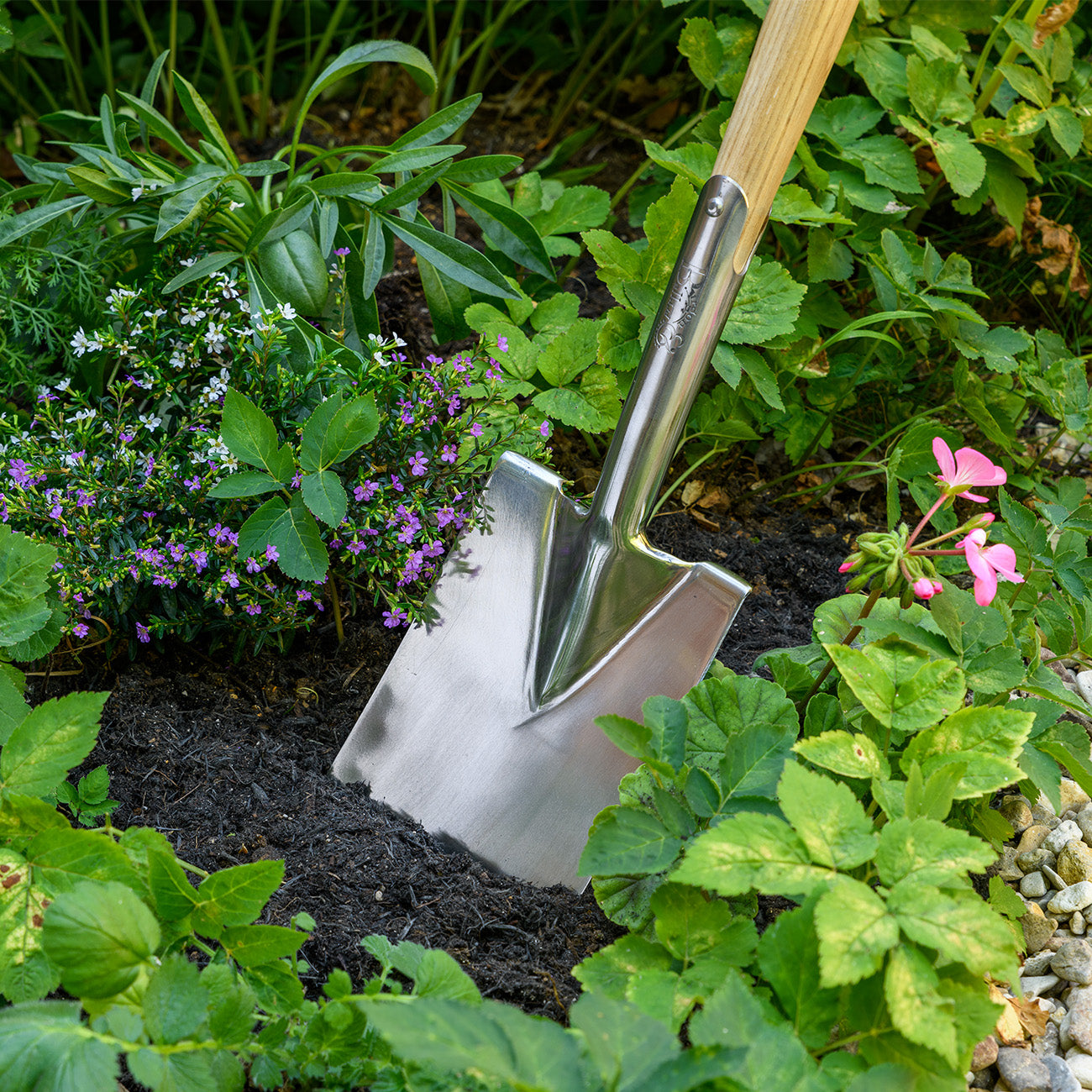 Small Digging Spade - RHS Endorsed | Burgon & Ball – Burgon and Ball
