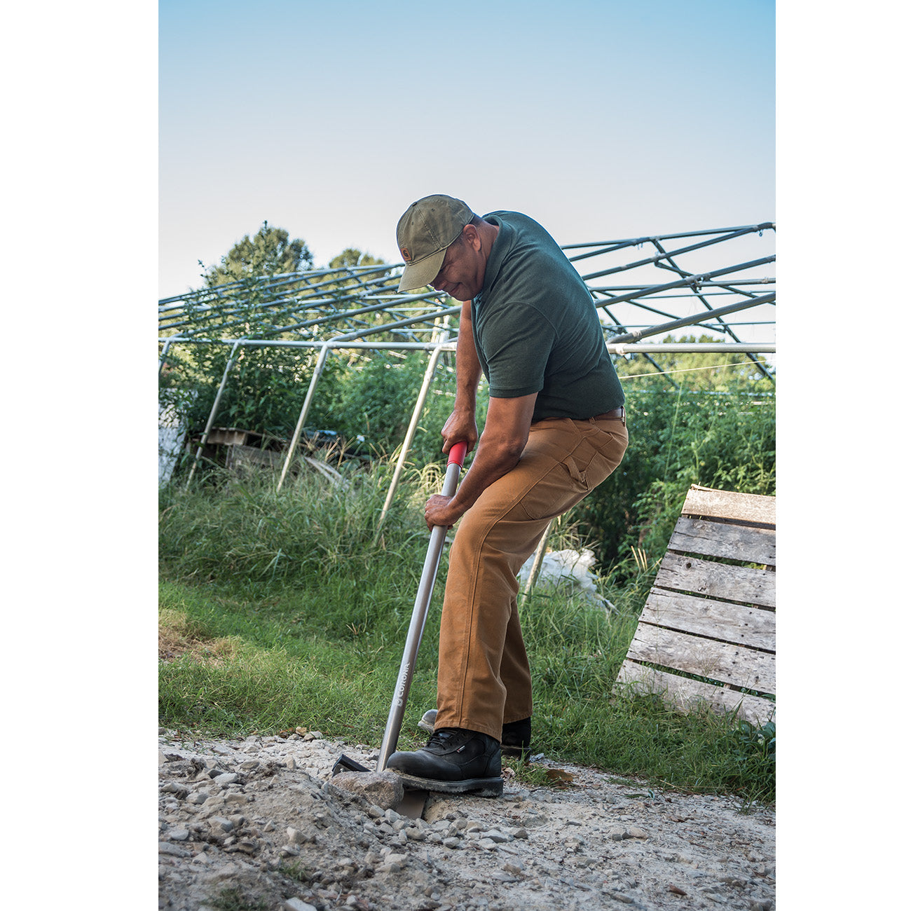Corona Max All Steel Round Point Digging Shovel | Burgon & Ball ...